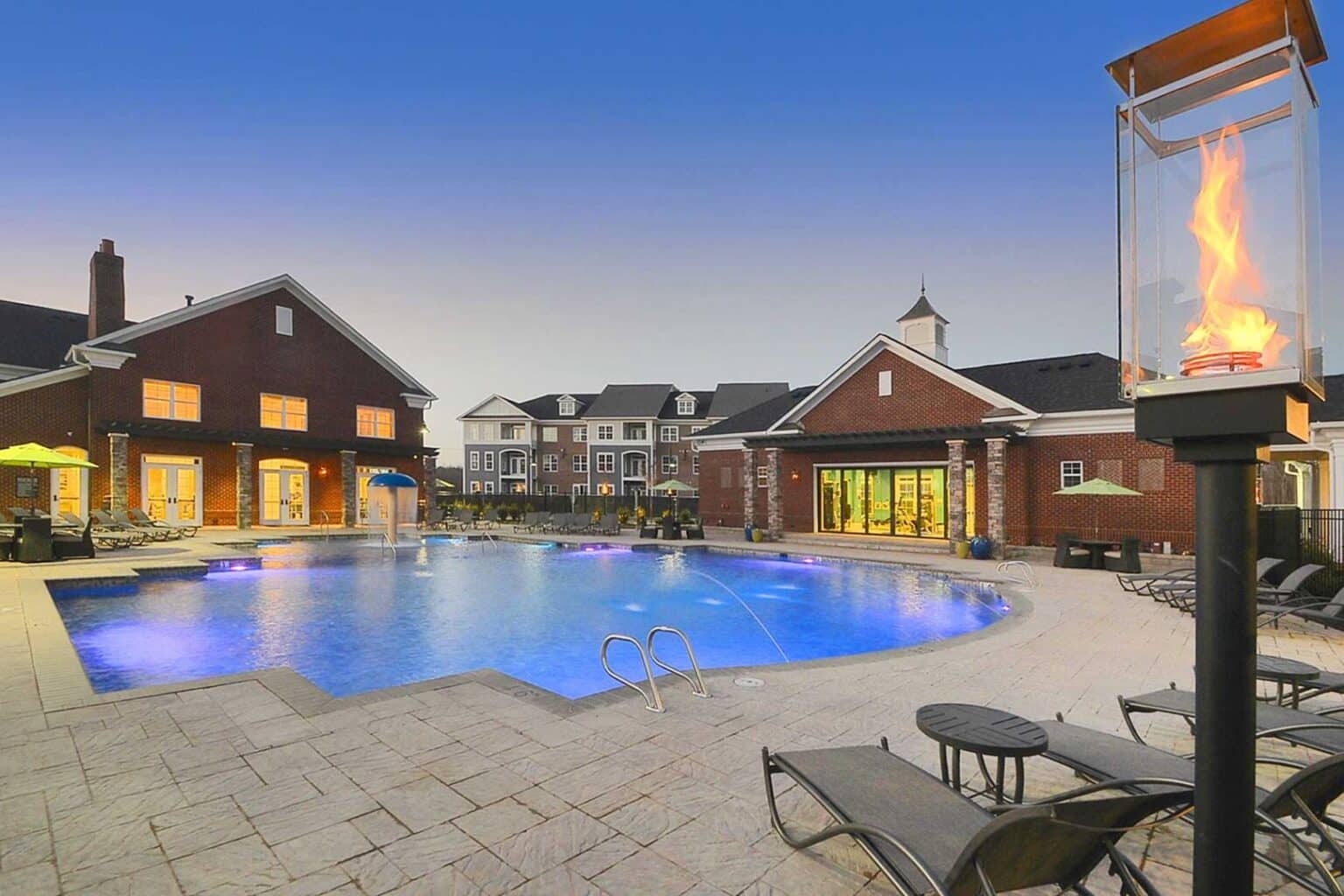 Lake Taylor Pointe - The Breeden Company